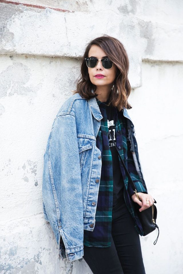 How To Wear An Oversized Jean Jacket In Summer