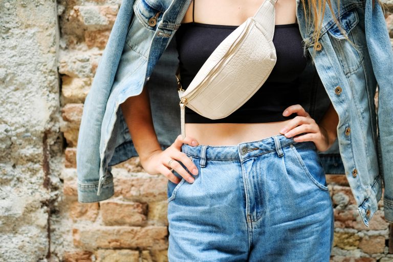 How To Wear Pleated Jeans - 23 Modern Ways To Look Stylish