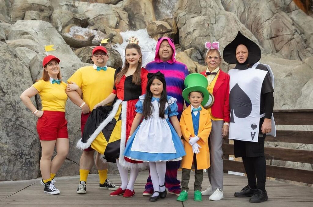 The Best Matching Group Halloween Outfits To Try This Year