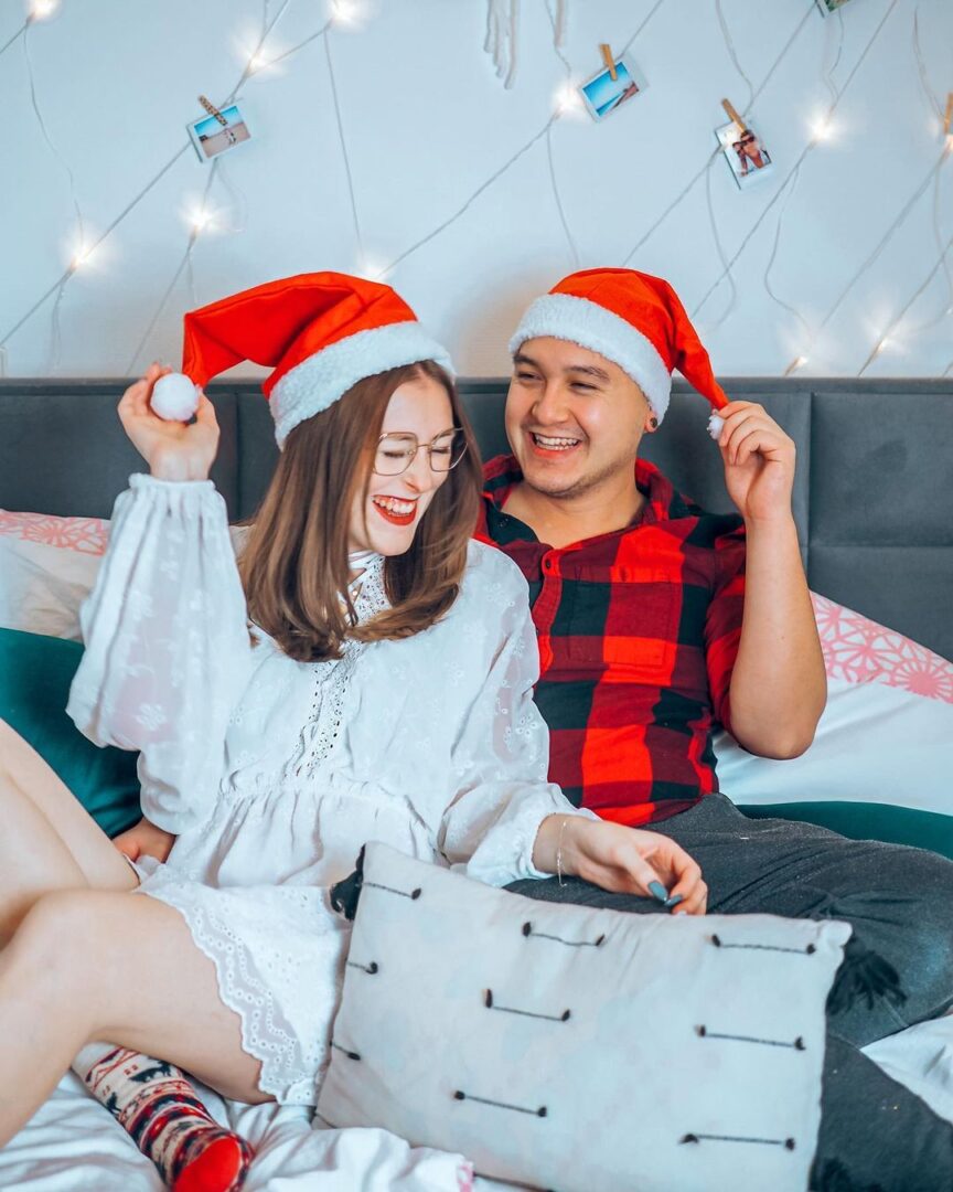 Christmas Outfit Ideas For Couples - Best Tips To Follow