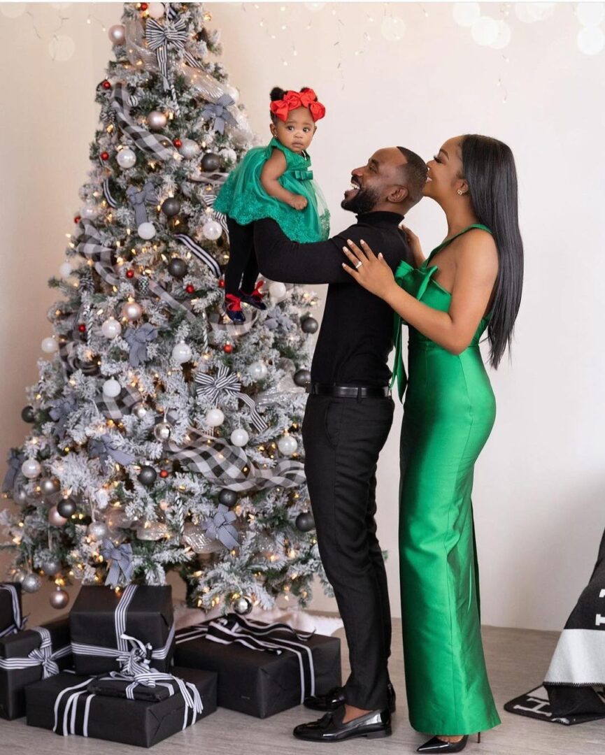 Christmas Outfit Ideas For Couples - Best Tips To Follow