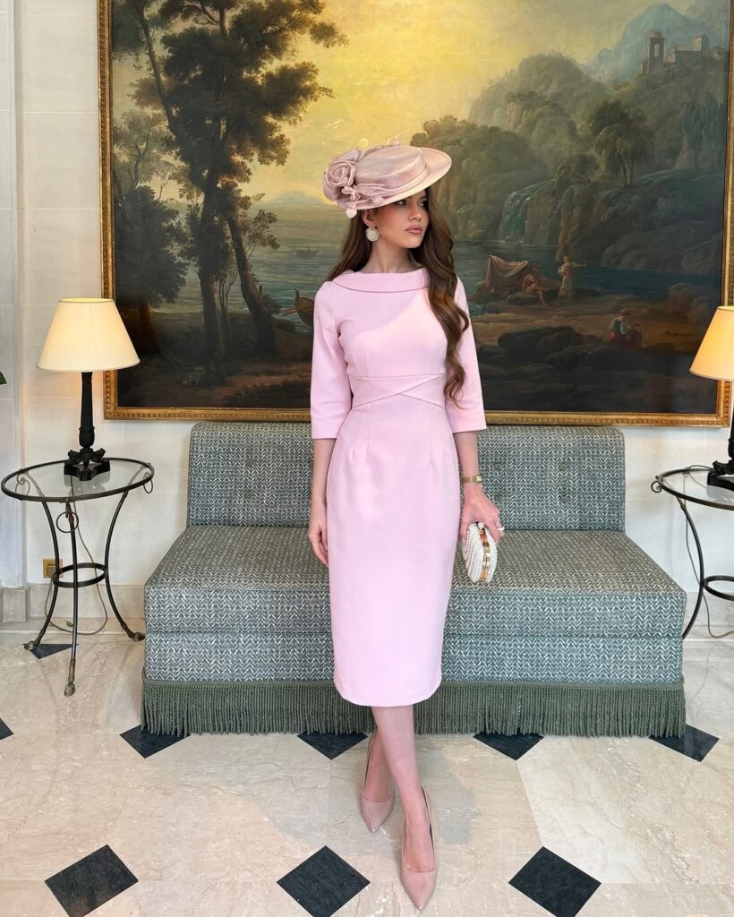 Graduation Outfits For Mothers: Dress To Celebrate In Style