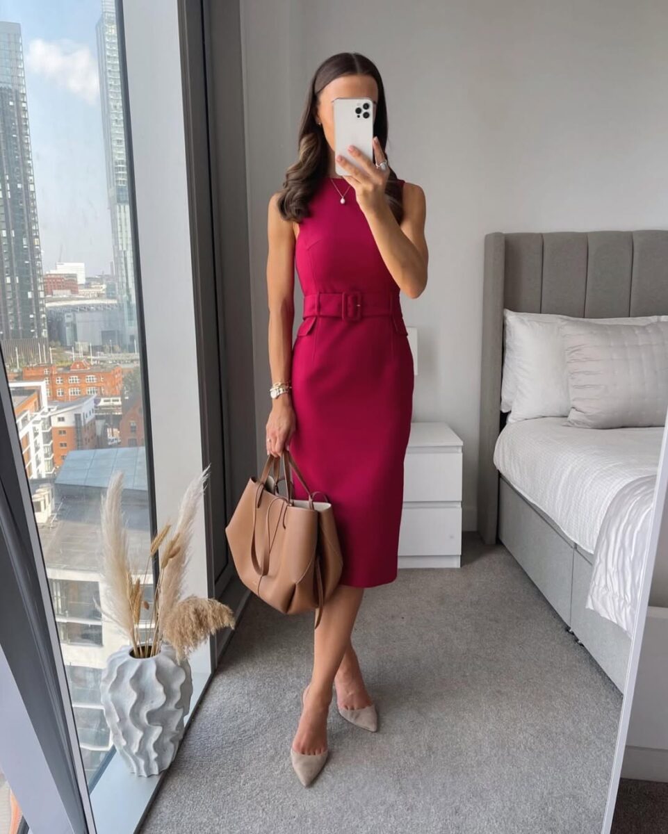 Graduation Outfits For Mothers: Dress To Celebrate In Style